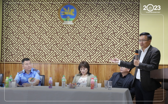 Гэр бүлийн хүчирхийллийн гэмт хэрэг зөрчлийг шүүхэд хянан шийдвэрлэхэд анхаарах асуудал сэдэвт